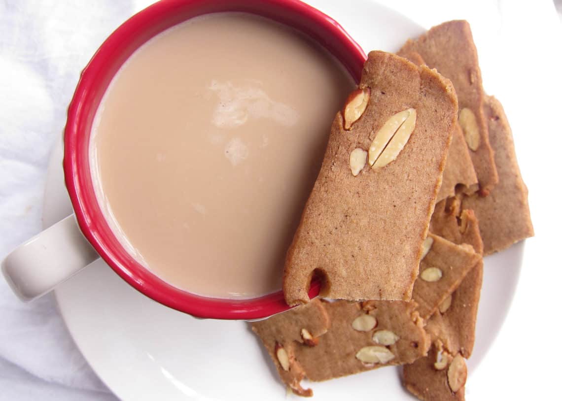 Best Traditional European Christmas Desserts - International Desserts Blog