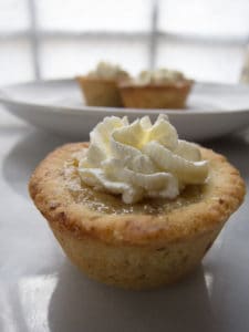 Mini Treacle Tart Recipe (Harry Potter's Favorite) - International ...