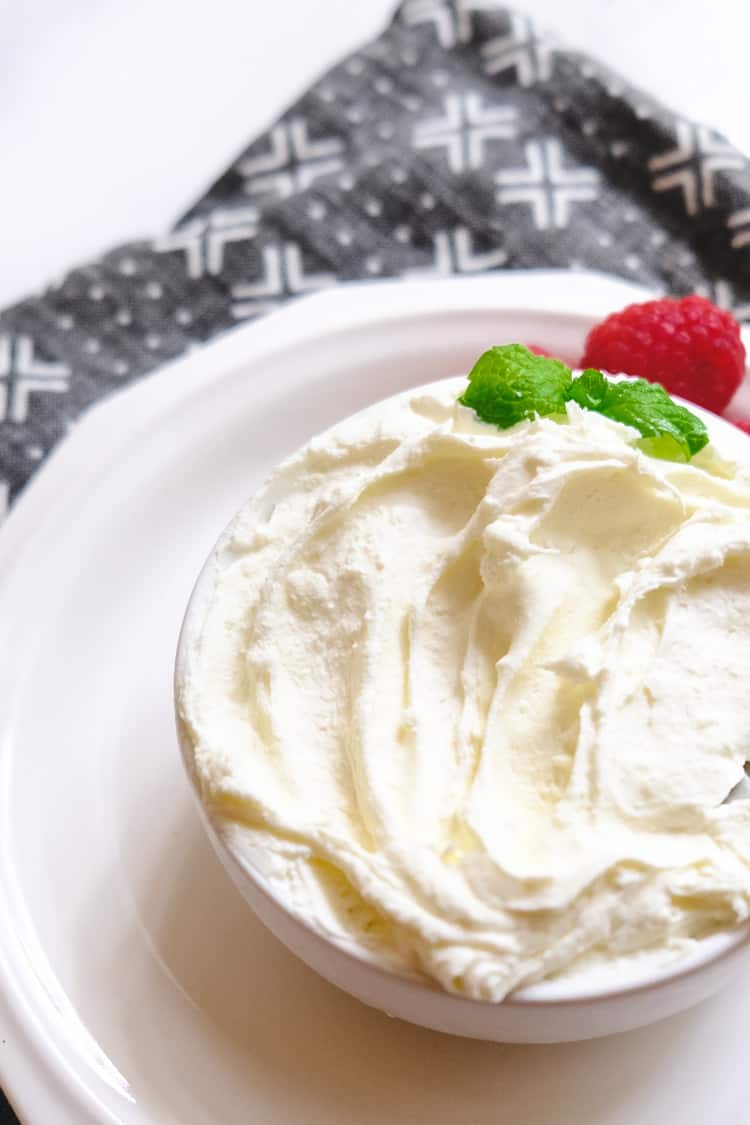 Easy Homemade Mascarpone Cheese Recipe - International Desserts Blog