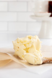 How to Make European Style Cultured Butter - International Desserts Blog