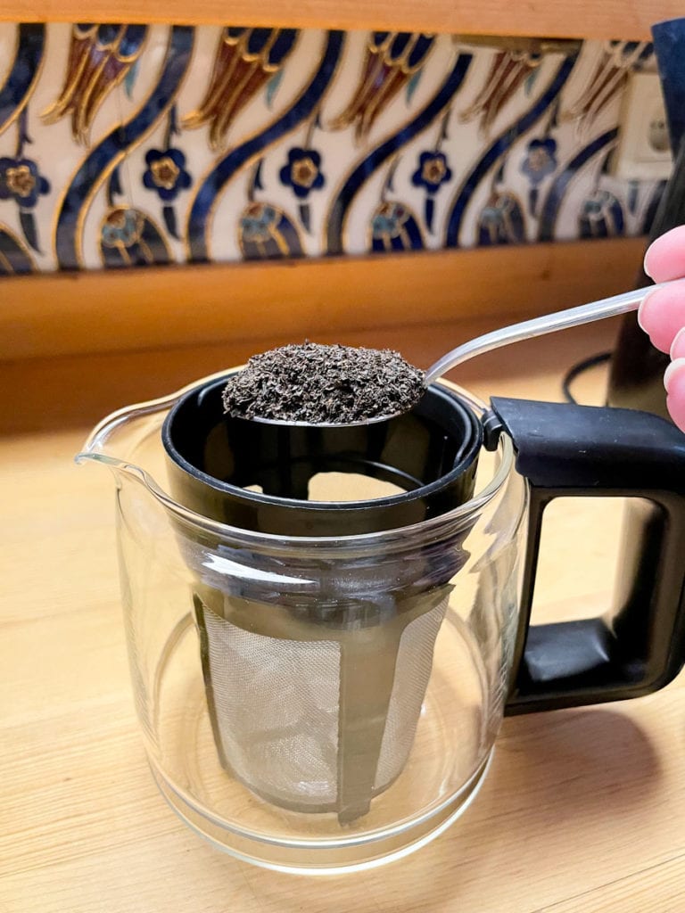 How to Make the Best Turkish Tea (Just Like in Istanbul ...